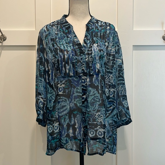 Christopher & Banks | Tops | Christopher Banks Vneck Buttonup ...